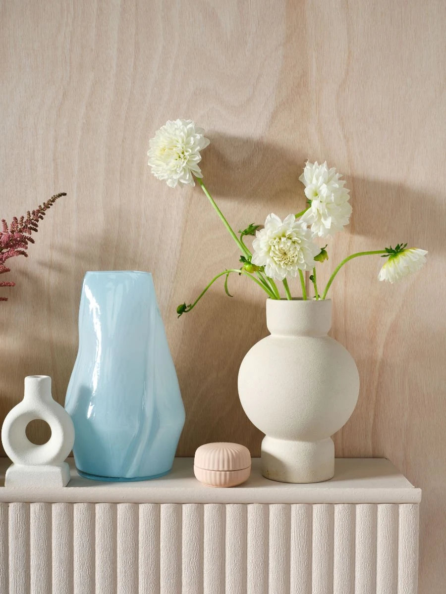 Vases & Vessels – Terracotta Clover